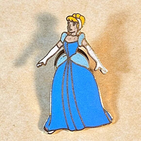 Disney | Jewelry | Vintage Disney Cinderella Lapel Pin | Poshmark